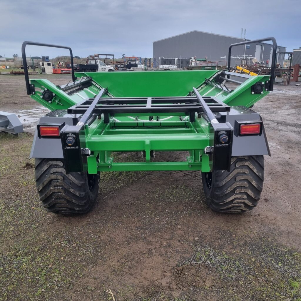 Twin Round Bale Feeder - Byron AG Machinery - Byron AG Machinery