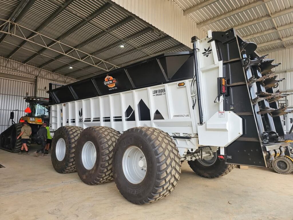 JBS Equipment Low Rider Manure Spreader - Byron AG Machinery - Byron AG ...