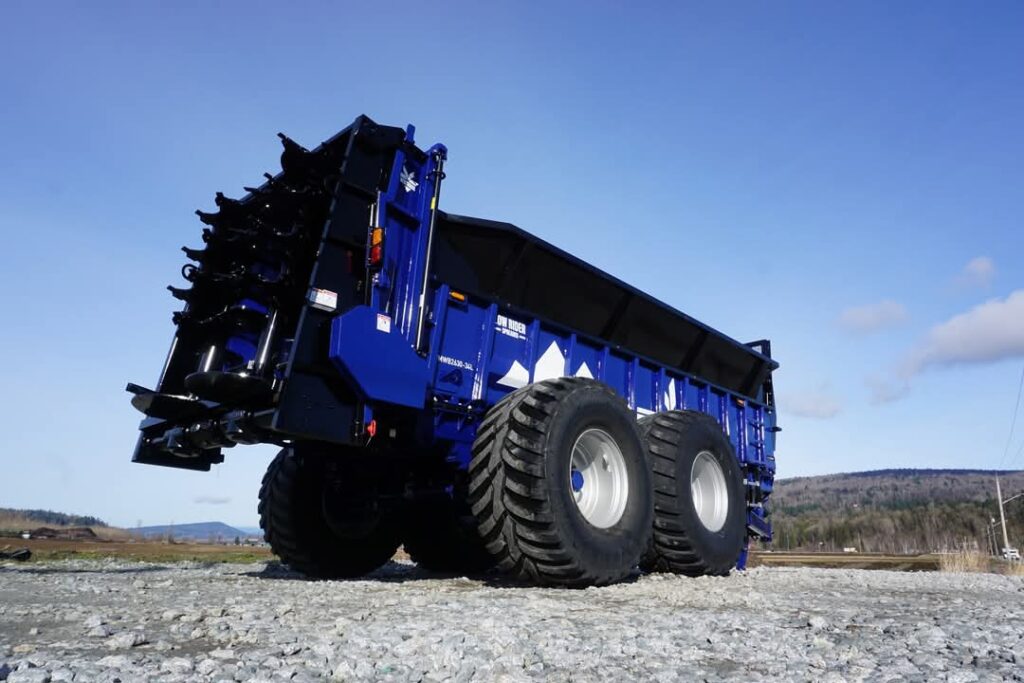 JBS Equipment Low Rider Manure Spreader - Byron AG Machinery - Byron AG ...